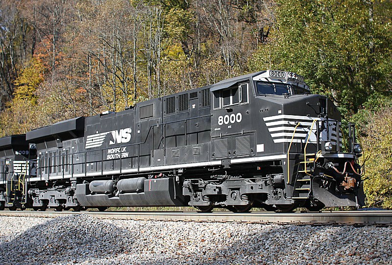 NS 8000